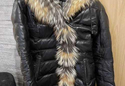 Кожаная зимняя женская куртка с мехом чернобурки