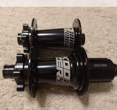 Комплект втулок Koozer XM490 Pro Boost 28H