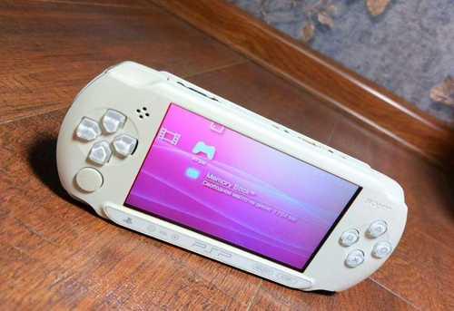 Sony PSP White + Много Игр