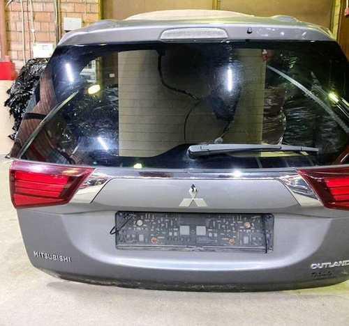 Дверь багажника Mitsubishi Outlander 3 GF