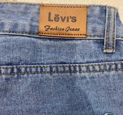 Джинсы женские levis 27