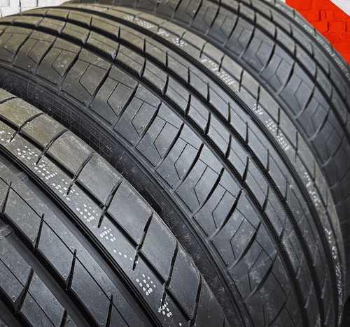 Kapsen RS26 245/45 R20 118T