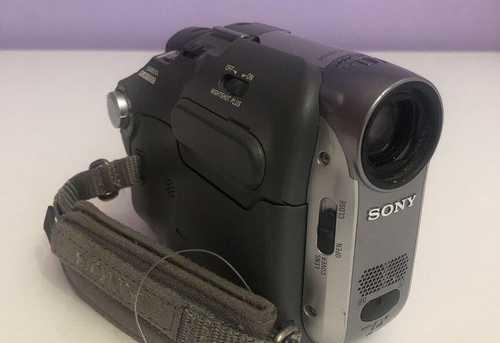 Видеокамера sony dcr-hc22e