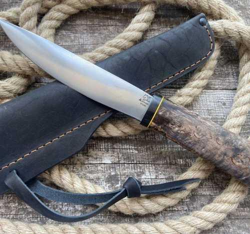 Якутский нож с долом из стали к340