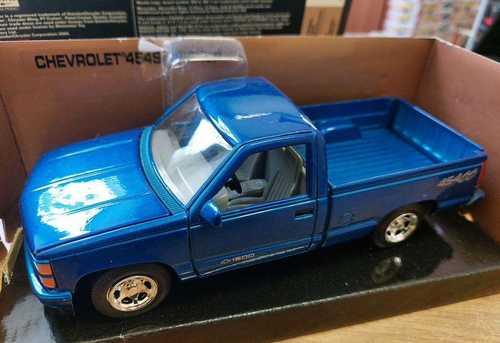 Коллекционная модель Chevrolet 454SS Pickup 1:24