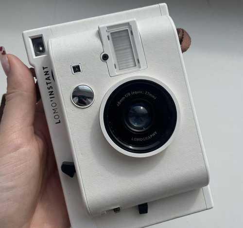 Фотоаппарат fujifilm Instax mini lomoinstant