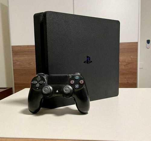 Sony PlayStation 4 Slim