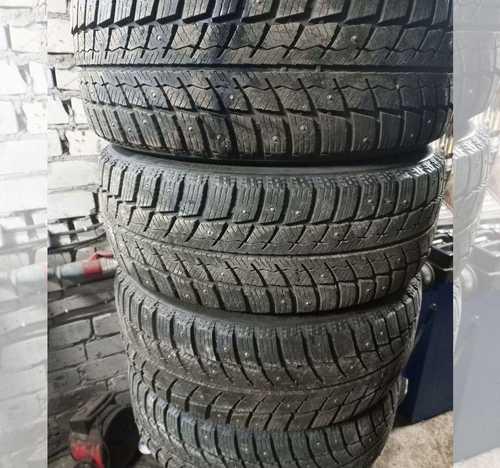 Landsail Ice Star IS33 205/55 R16 91T