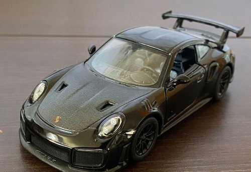 Модель Porsche 911 GT2RS(991) 1:36 Kinsmart