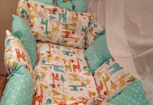 Постельное белье с подушками
