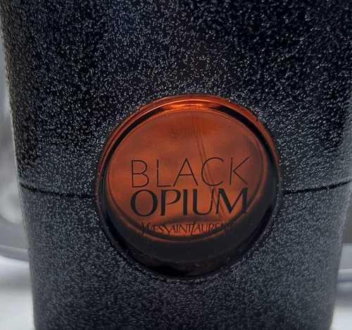 Yves Saint Laurent black opium