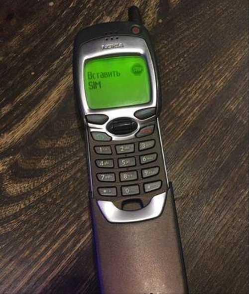 Телефон Nokia 7110
