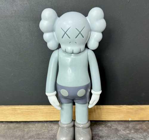 Фигурка Kaws companion 20 см