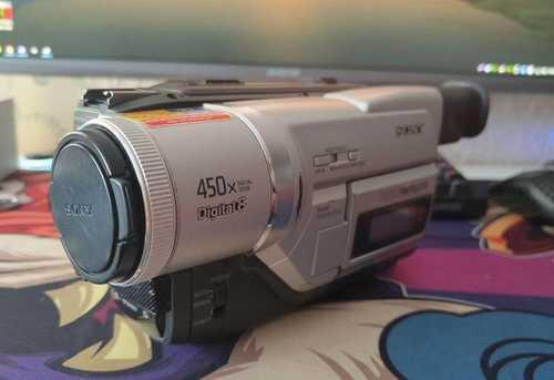 Видеокамера Sony DCR-TRV120e