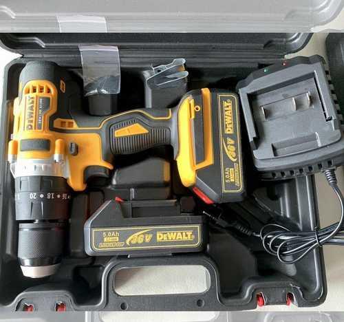 Шуруповерт Dewalt ударный 36V