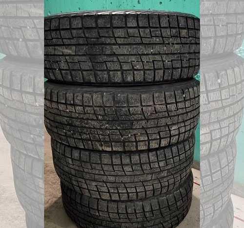 Yokohama Ice Guard IG30 215/60 R16 19H