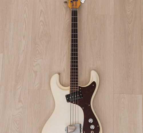 Бас-гитара Mosrite USA Ventues Model V-65 Vintage