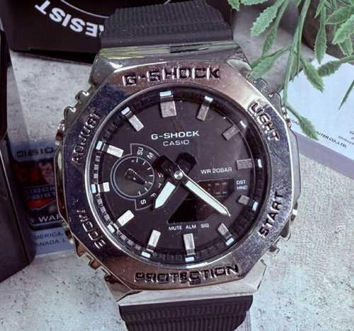 Часы Casio G-Shock GM-2100