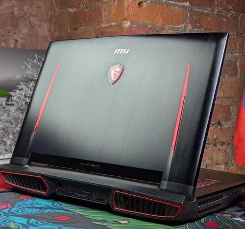 MSI titan GT73 17,3 GTX 1080-200W / I7 / 32 RAM