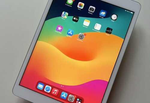iPad 8 поколения (2020) 32GB Wi-Fi + LTE, Silver