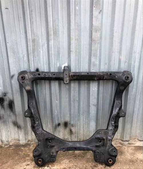 Подрамник передний Toyota Camry 50 55 2012-2017