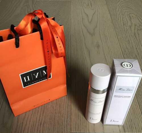 Miss Dior коробка, слюда, дезодорант, пакет цум