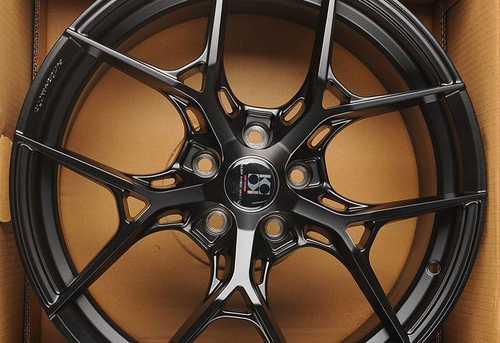 Диски FF132 8.0x18/5x108 D73.1 Black на Ford