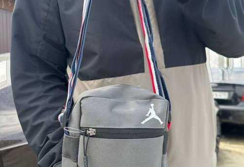 Сумка-барсетка через плечо Jordan x PSG (серая)