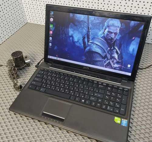Игровой ноутбук MSI