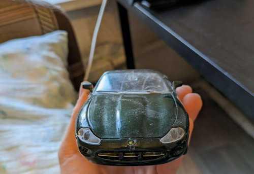 Моделька maisto 1:24 Jaguar xk8