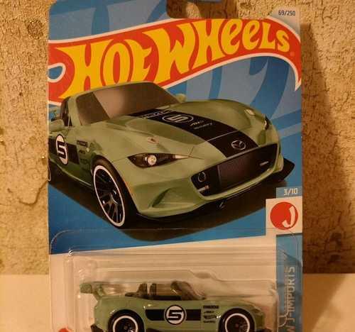 15 mazda mx 5 miata hot wheels