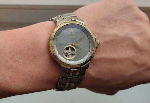 Часы citizen titanium
