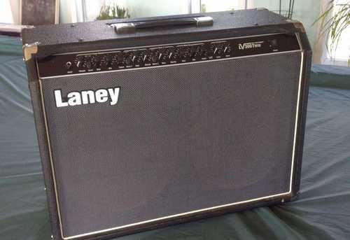 Гитарный комбоусилитель Laney LV300 Twin