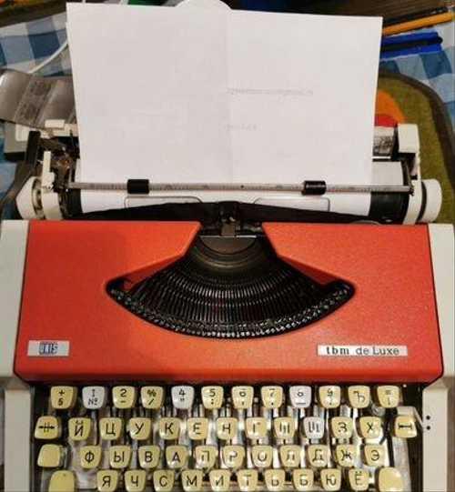 Портативная пишущая машинка