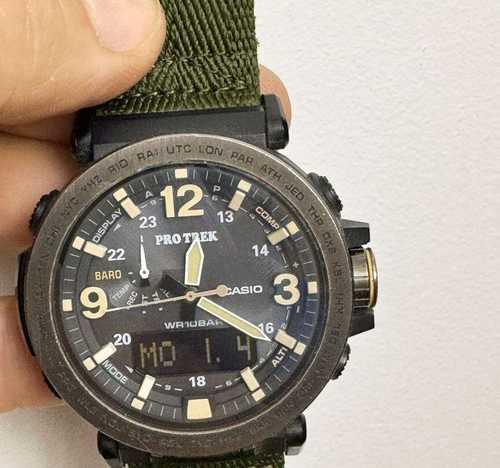 Наручные часы Casio Pro trek PRG-600 YB-3ER