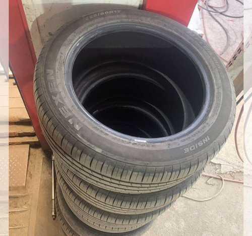 Nexen N Fera RU1 225/50 R17