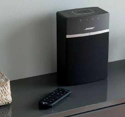 Bose soundtouch 10 чёрный и белый