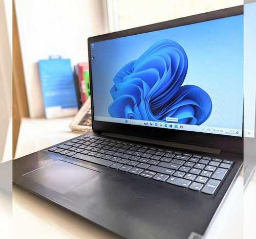 Ноутбук Lenovo IdeaPad