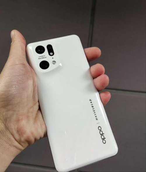 Смартфон Oppo Find X5 Pro