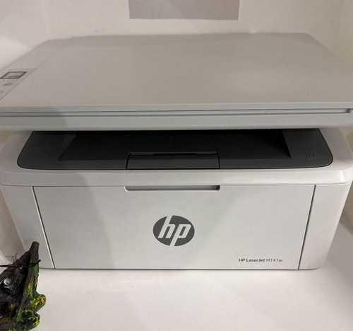 Мфу HP laserjet m141w