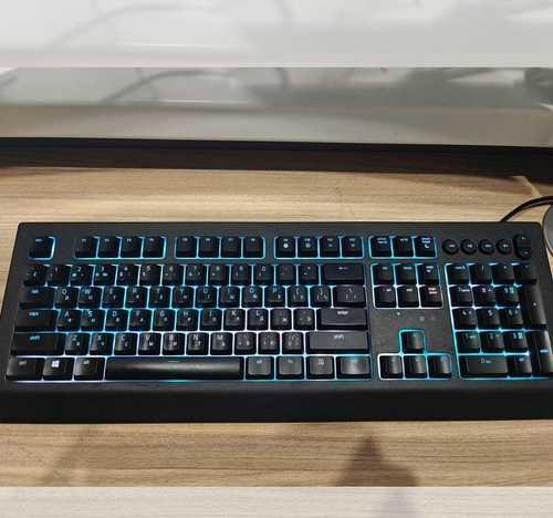 Игровая клавиатура razer cynosa v2