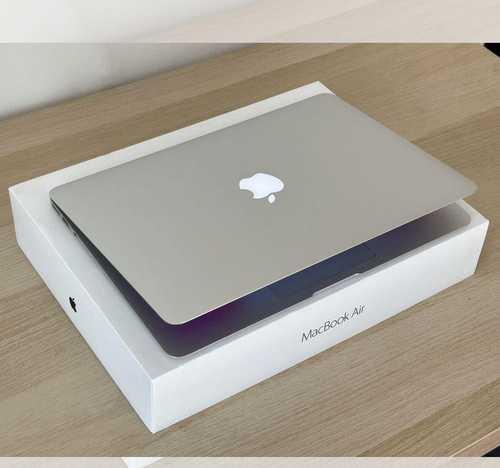 Apple MacBook 13 2017 (2019)