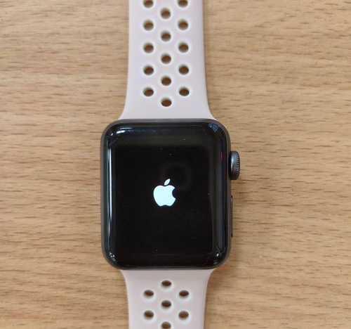 Смарт-часы Apple Watch series 3 38mm