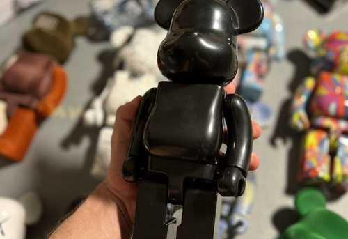 Bearbrick Black Matte 400%, 28 см