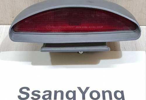 Стоп-сигнал в крышку багажника SsangYong Musso, 04