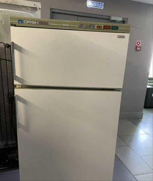 Продаю Холодильник бу за 3000