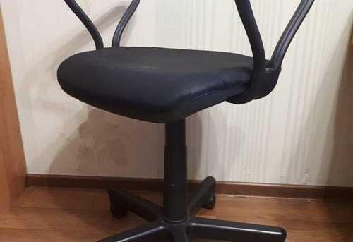 Кресло компьютерное без спинки