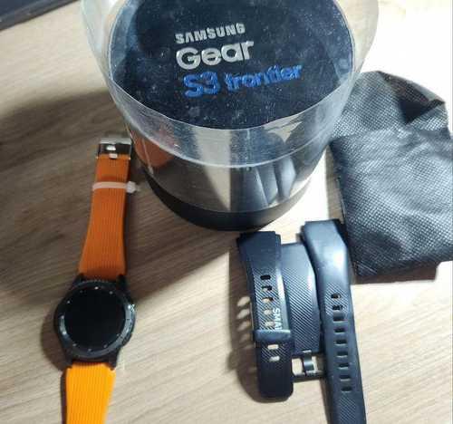 Продам Samsung gear S3 frontier