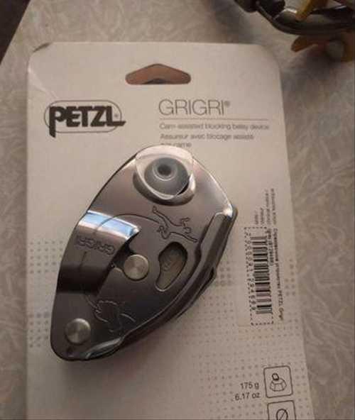 Страховочное устройство petzl grigri