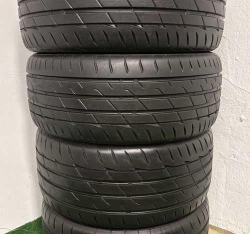 Bridgestone Potenza Adrenalin RE004 235/40 R18 и 255/35 R18